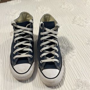 Converse | Shoes | Converse Chuck Taylor All Star Classic Navy Unisex ...